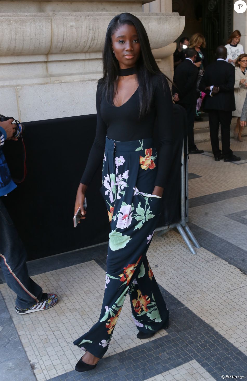 Karidja Touré - Défilé Leonard (collection printemps-été 2017) au Grand ...