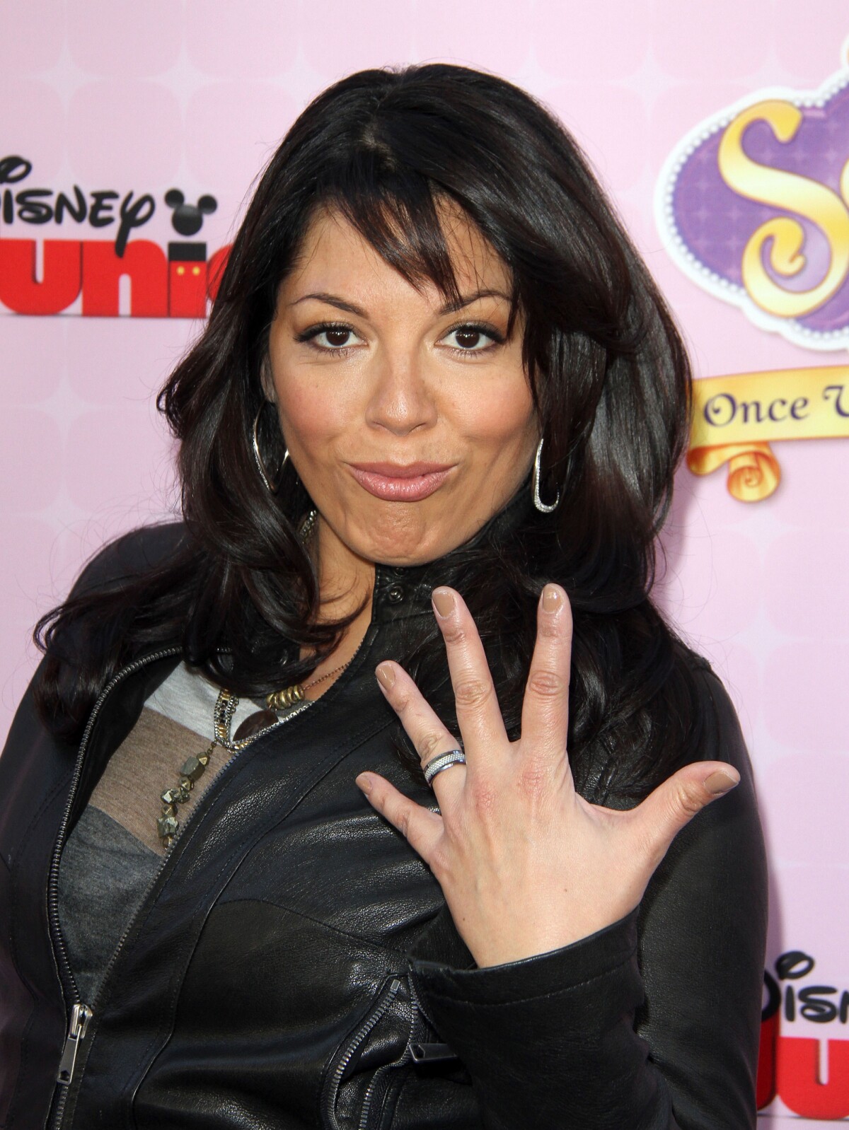 Photo : Sara Ramirez à la Premiere de "Sofia The First: Once Upon a ...