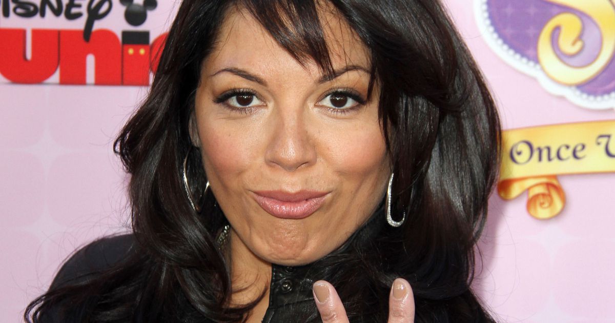 Sara Ramirez à la Premiere de Sofia The First: Once Upon a Princess aux ...