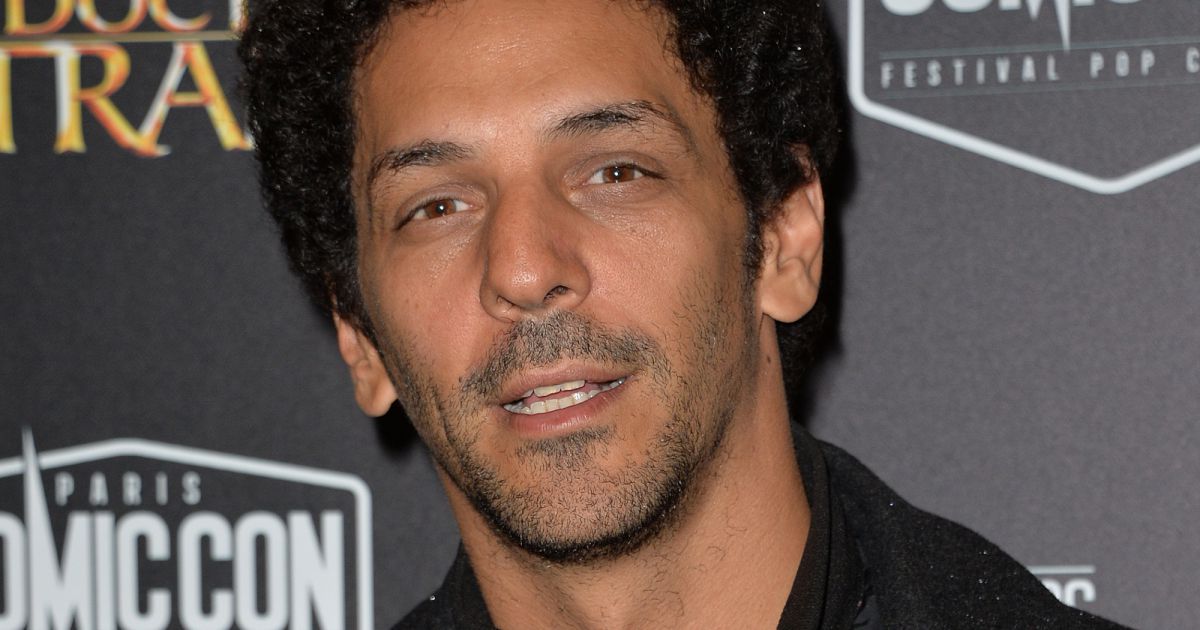 Tomer Sisley - Avant-première du film Doctor Strange à la Grande halle ...