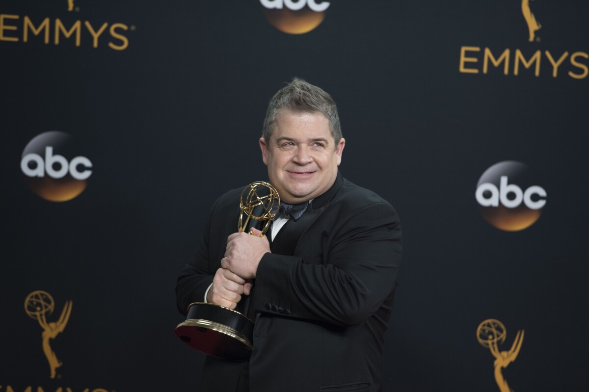 Photo : Patton Oswalt - Pressroom de la 68ème cérémonie des Emmy Awards ...