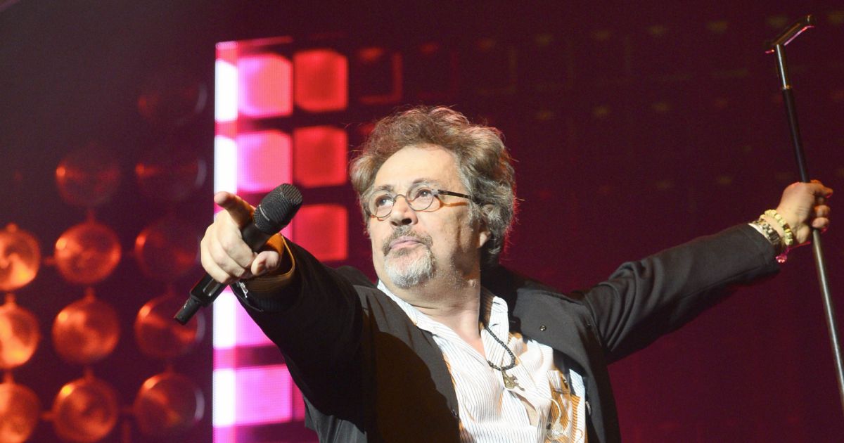 Patrick Hernandez lors du concert Stars 80 au Zenith a Paris le 2 ...