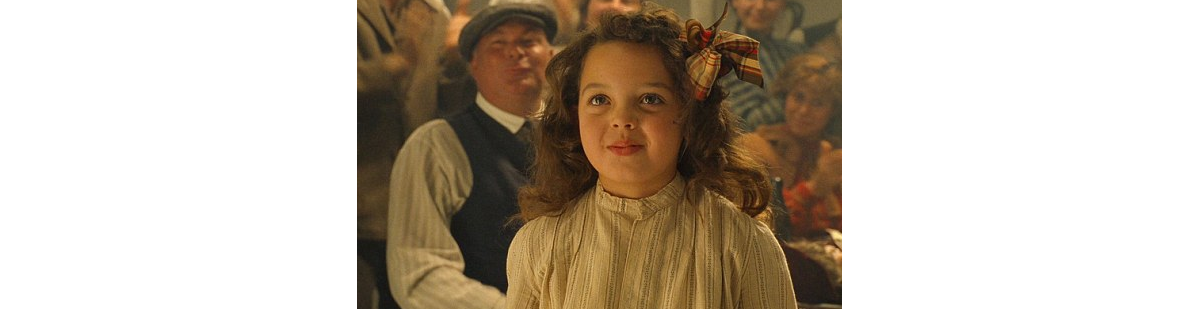 Photo : Alex Owens-Sarno dans "Titanic", sorti en 1998. - Purepeople