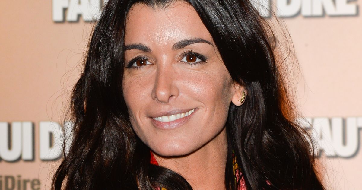 Jenifer Bartoli lors de l'avant-première du film Faut pas lui dire à l ...