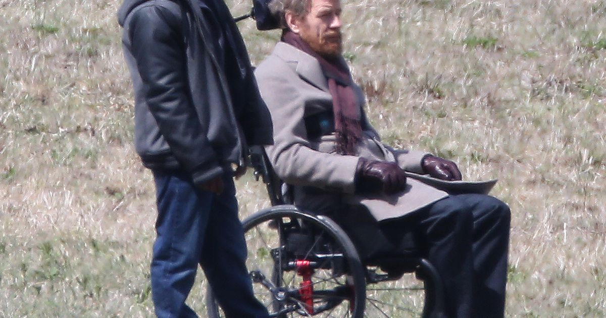 Bryan Cranston et Kevin Hart sur le tournage d'une scène de The ...