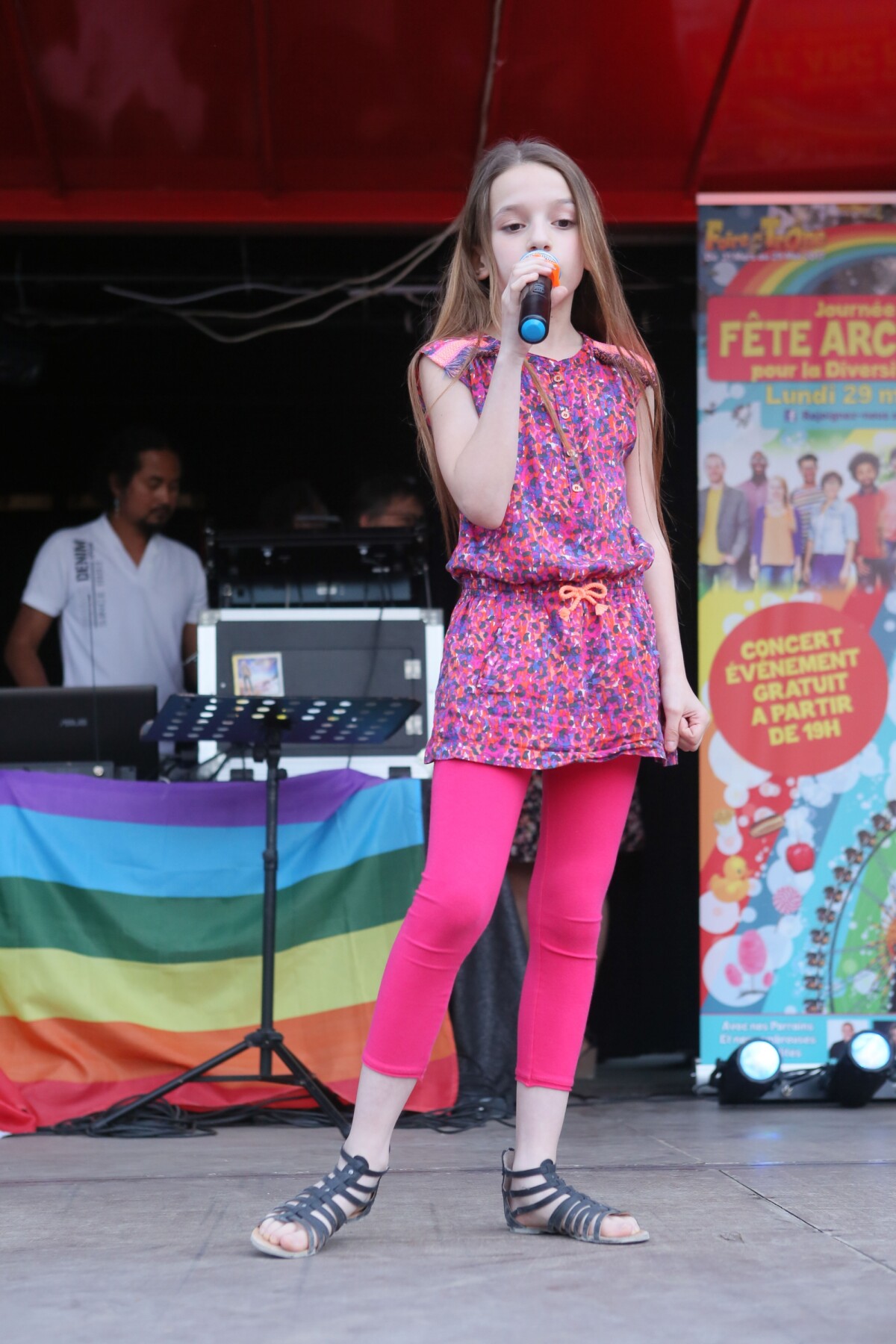 Photo : Semi-Exclusif - Lévanah Solomon - Fête arc-en-ciel pour la ...