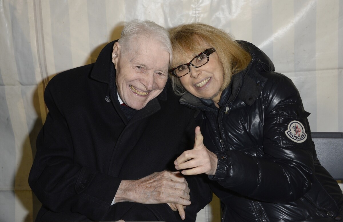 Photo : Le professeur Christian Cabrol, Mireille Darc - La 30ème ...