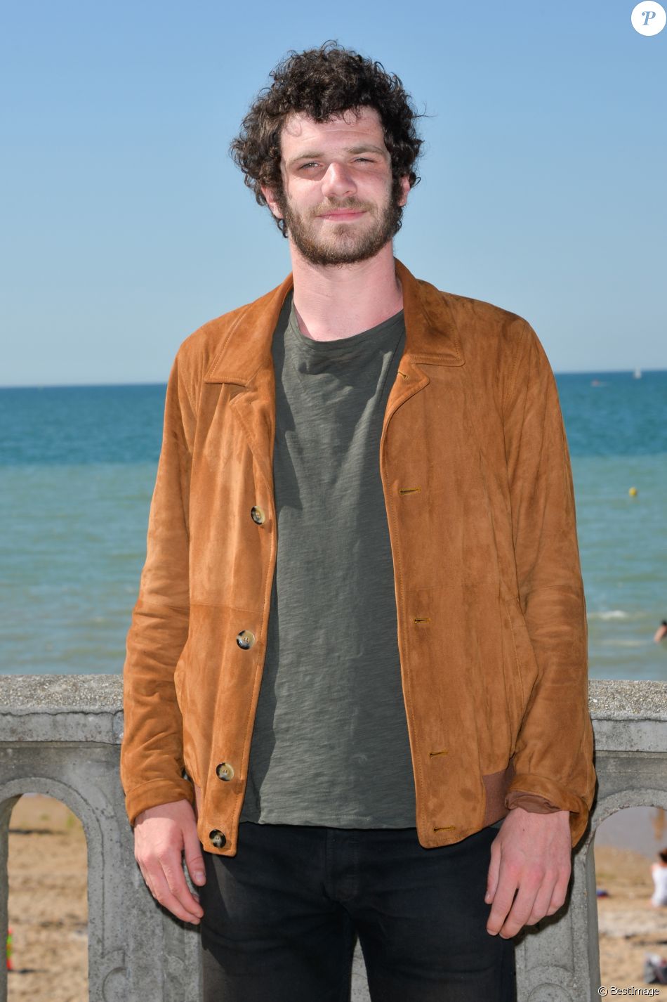 Félix Moati - Photocall de Cherchez la femme au 31ème festival du film ...