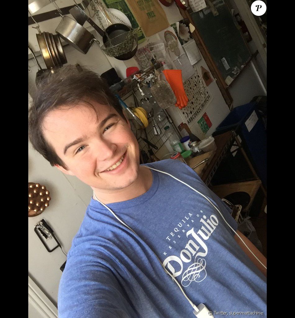 Stephen Ira, fils de Warren Beatty et Annette Bening, sur une photo ...