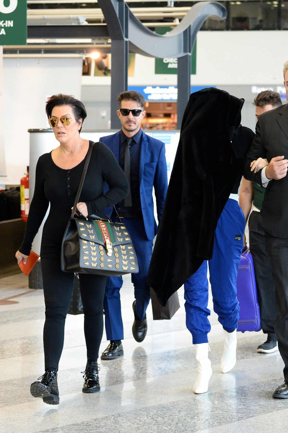Photo : Exclusif - Kris Jenner et sa fille Kendall Jenner, qui se cache ...