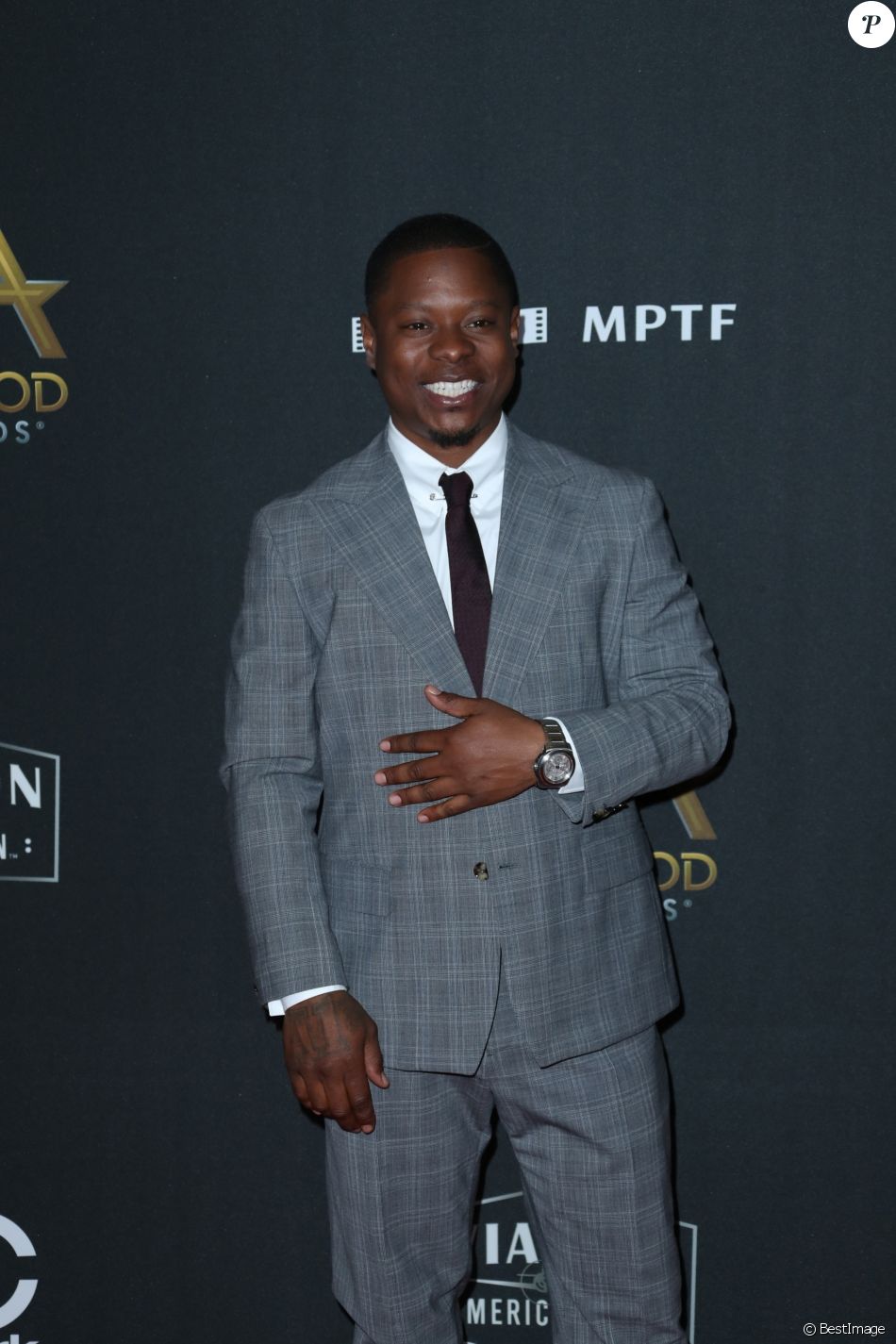 Guest à - Purepeople