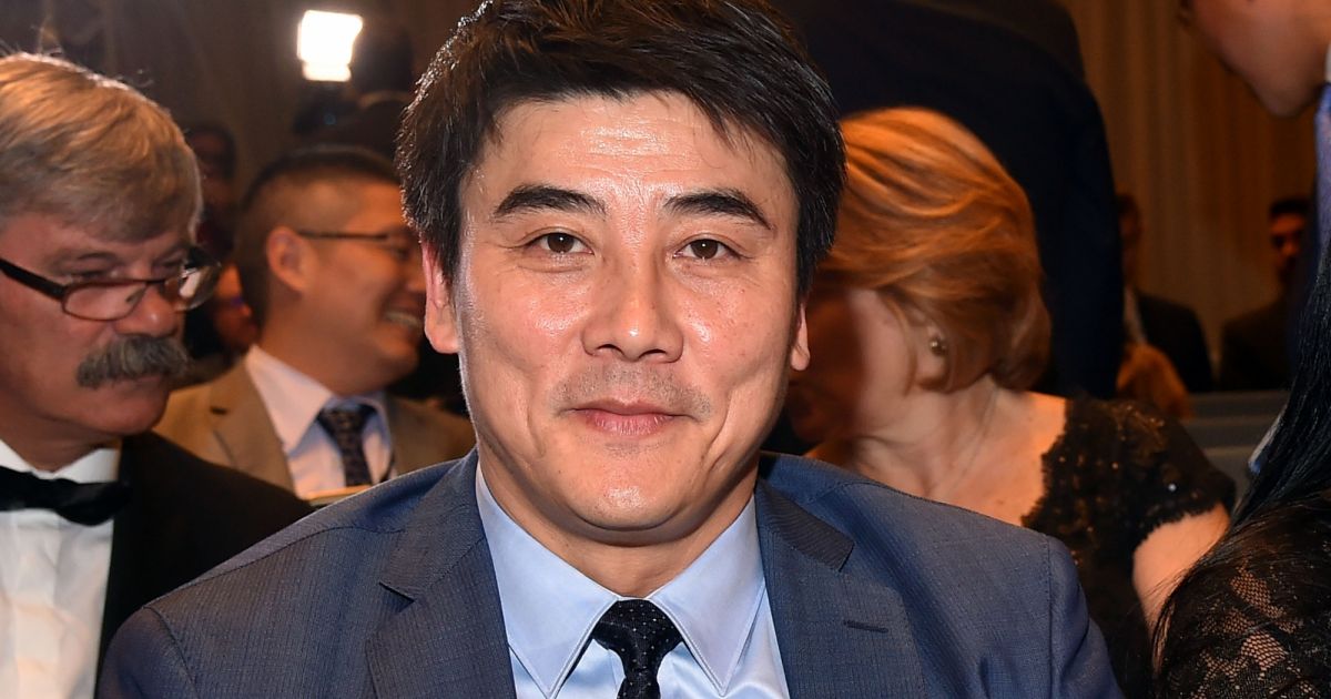 Li Ming lors de la 15e édition du Golden Foot Hublot Award, remis à ...