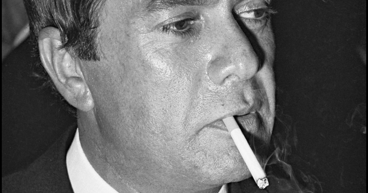 Robert Hirsch en 1966 à Paris - Purepeople