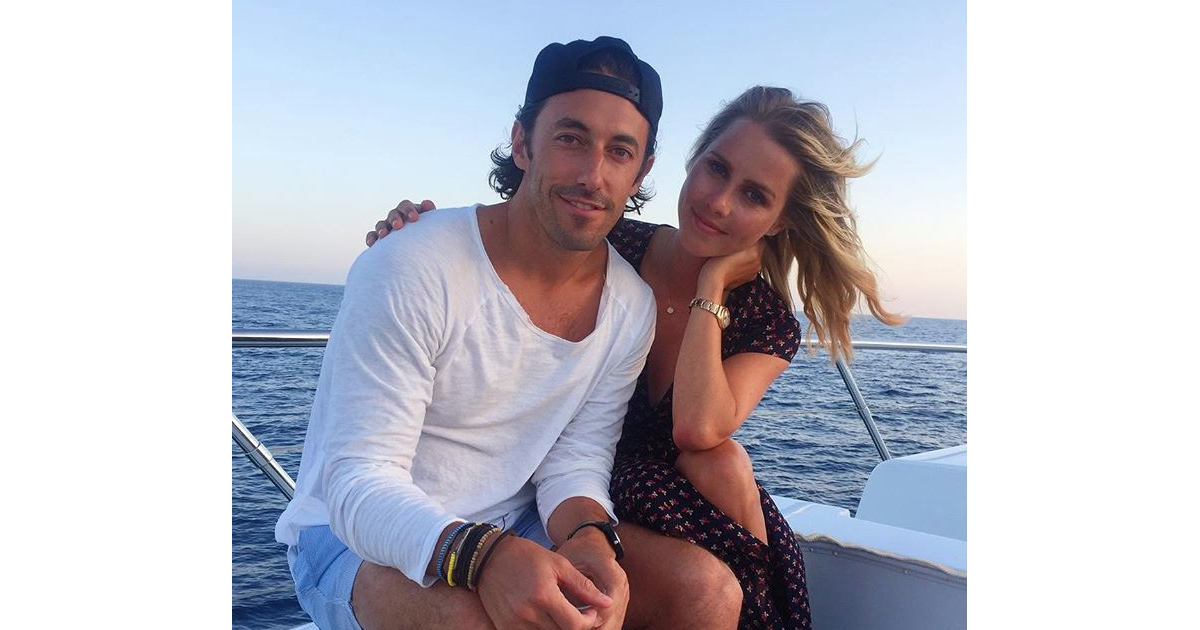 Claire Holt et son fiancé Andrew Joblon sur une photo publiée sur ...