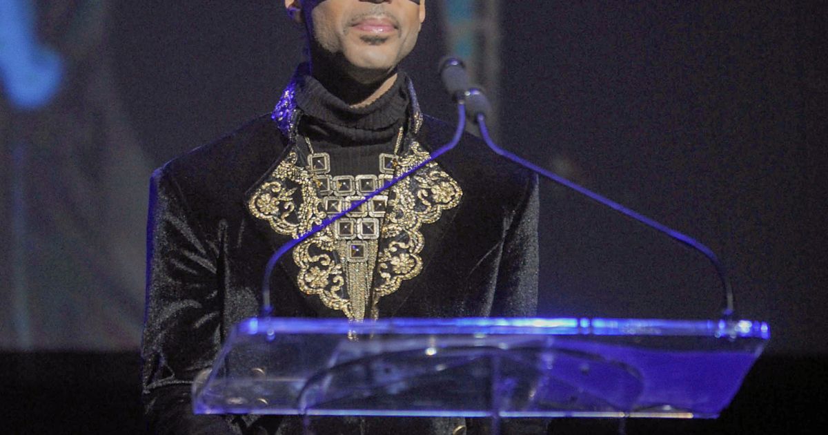 Le chanteur Prince annonce sa nouvelle tournée ''Welcome 2 America ...