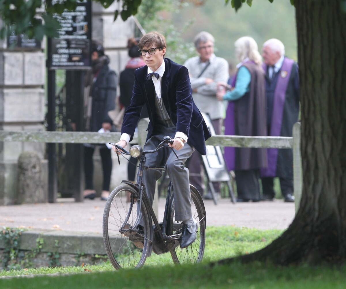 Photo : Exclusif - Eddie Redmayne sur le tournage du film "The Theory ...