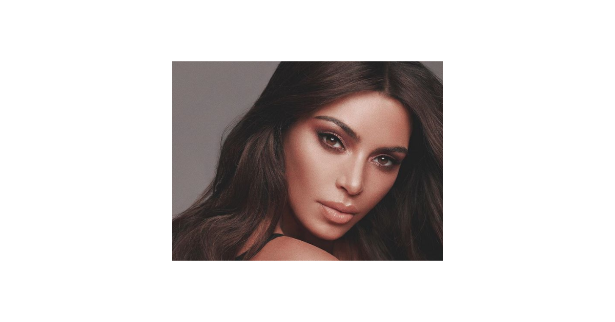 Kim Kardashian, photo de campagne pour sa marque KKW Beauty. Mars 2018. - Purepeople