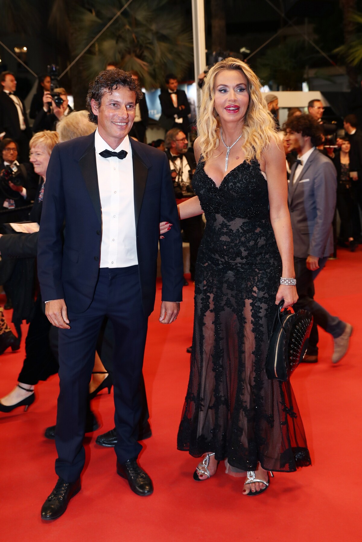 Photo : Patrick Baldassari et Valeria Marini - Montée des marches du ...