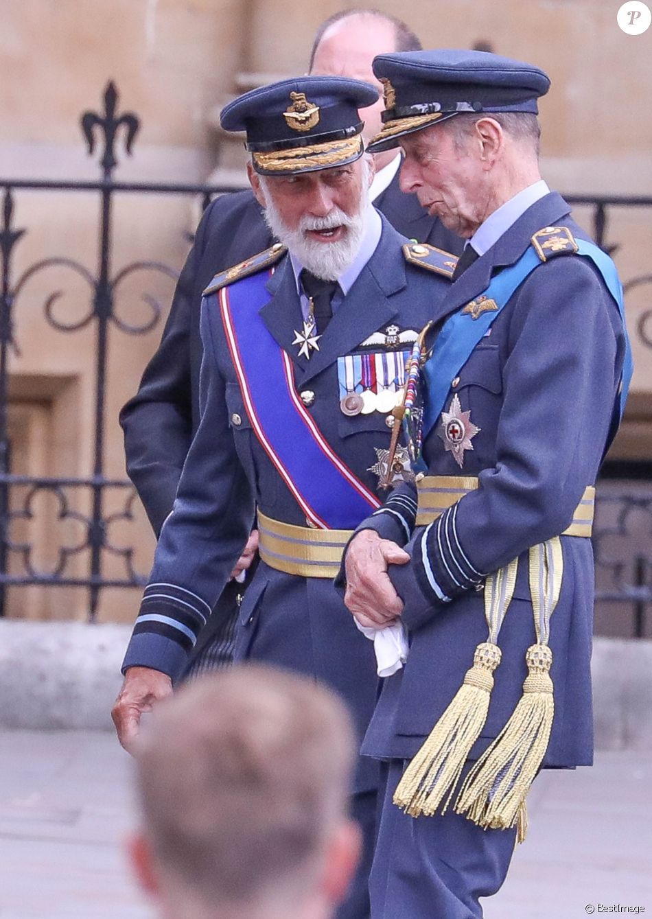Le prince Michael de Kent et le prince Edward de Kent arrivant à l ...