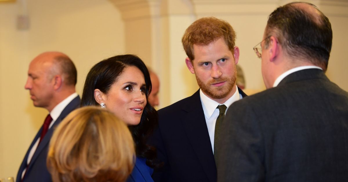 Le prince Harry et sa femme la duchesse Meghan de Sussex lors du ...
