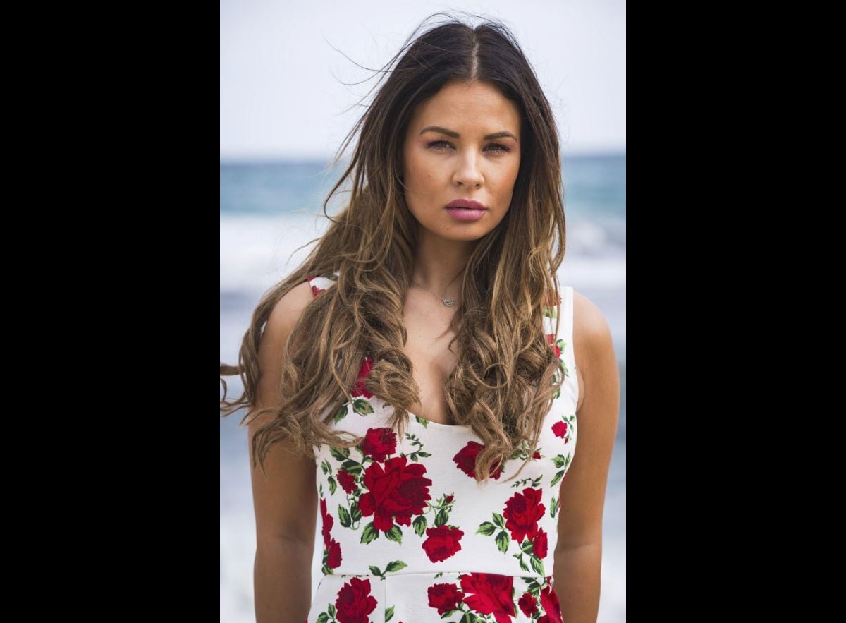 Photo : Inès Lee, photo officielle de la saison 2 de "10 couples ...
