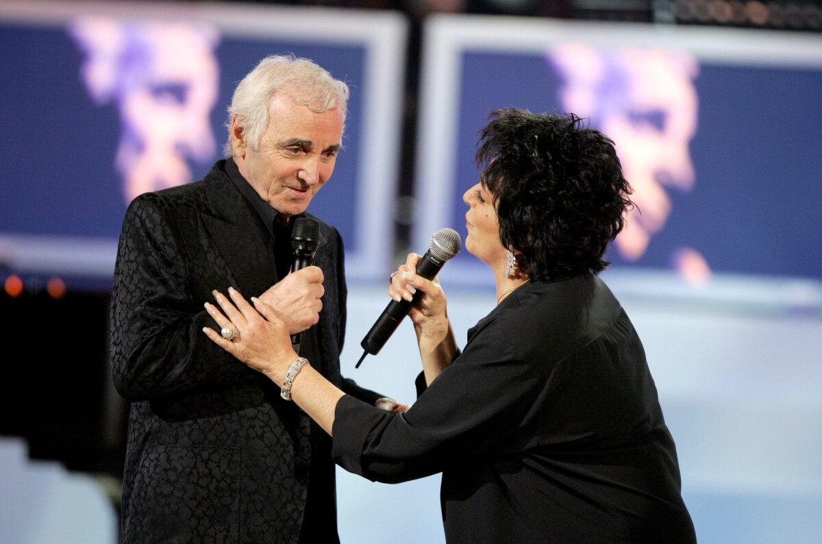Photo : EXCLUSIF - Charles Aznavour et Liza Minelli à Paris en 2004 ...