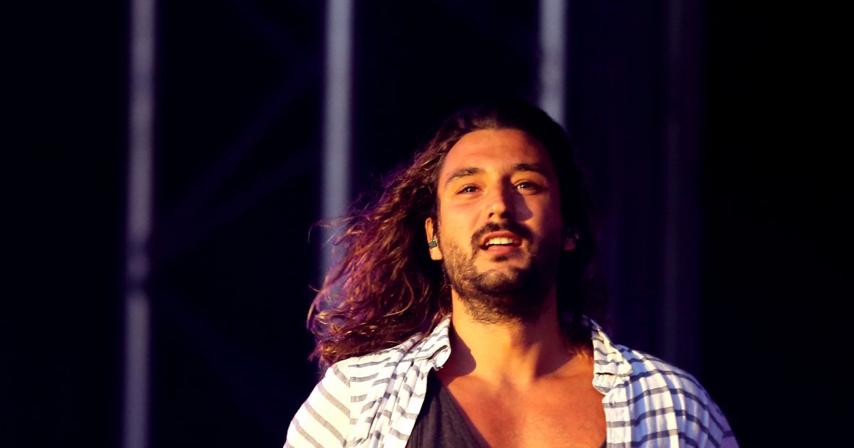 Semi-Exclusif - Concert d'adieu du groupe Frero Delavega (Jeremy Frerot ...