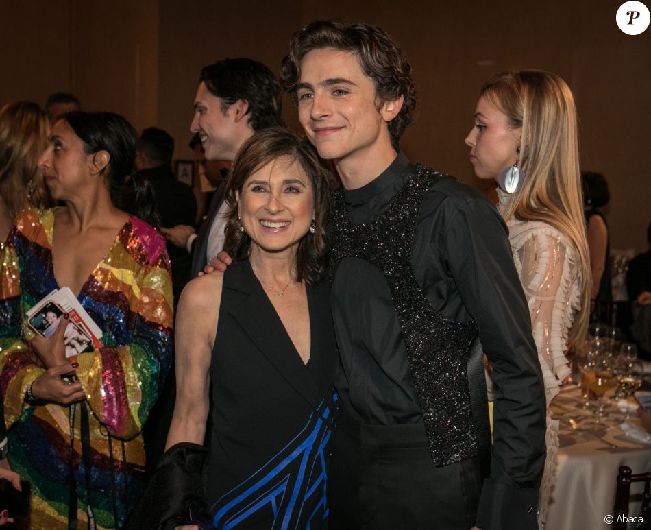 Timothée Chalamet et sa maman Nicole Flender - 76e cérémonie annuelle ...