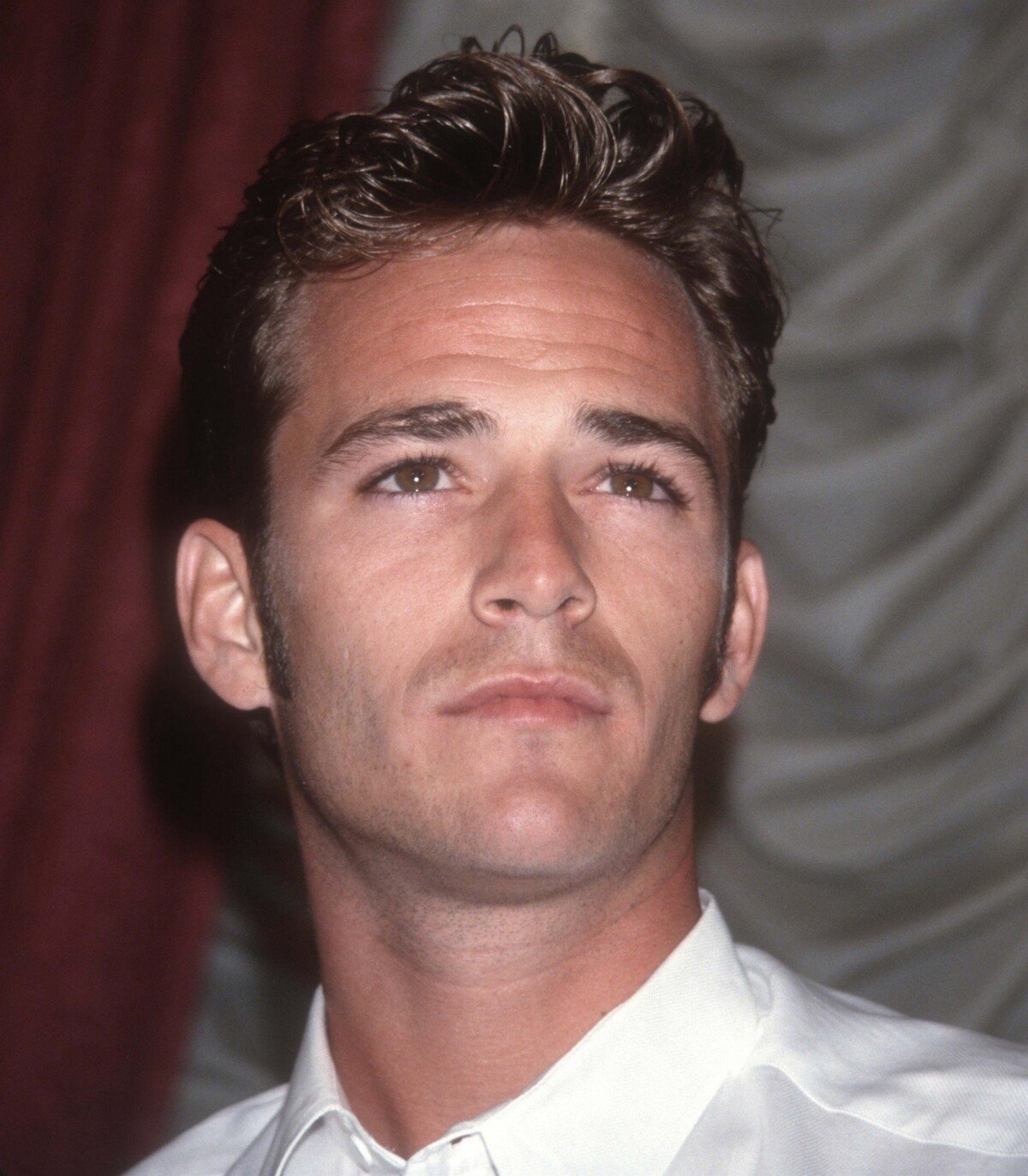 Photo : Luke Perry en 1992. - Purepeople