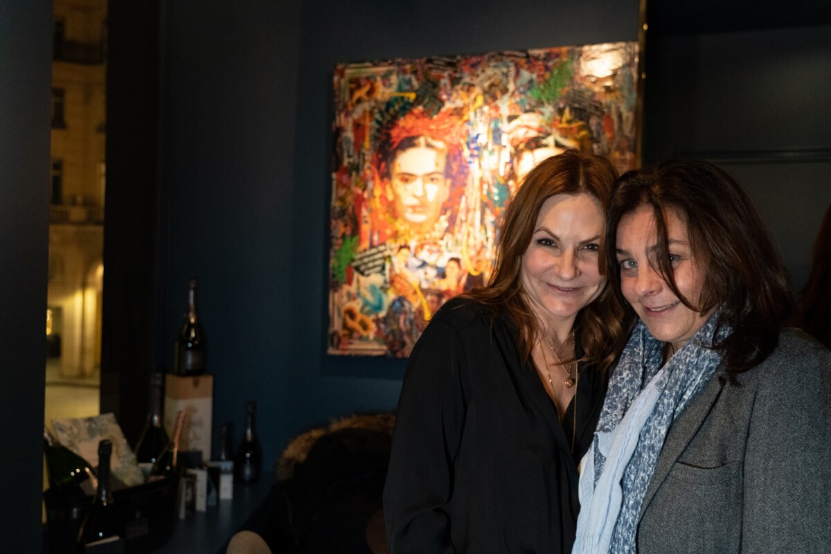 Photo : Exclusif - Anne Mondy et Olivia Provost - Vernissage de l ...