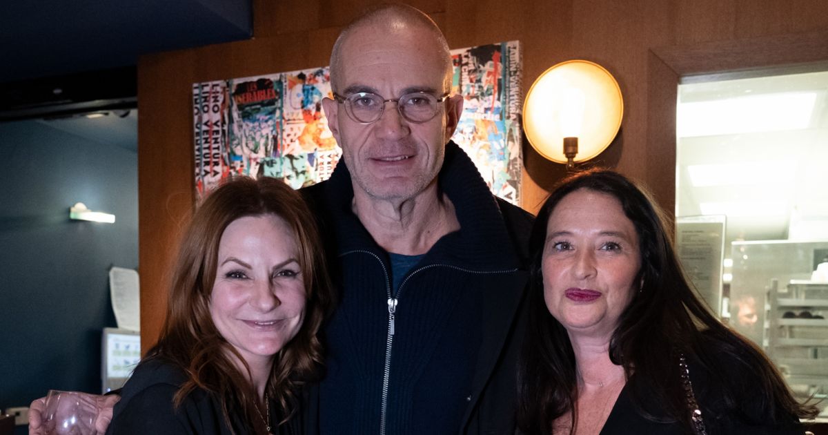 Exclusif - Anne Mondy, Laurent Weil et Esther Meyniel - Vernissage de l ...