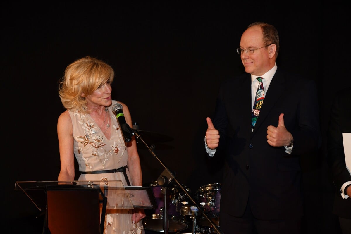 Photo : Le prince Albert II de Monaco et Jamie McCourt (ambassadrice ...