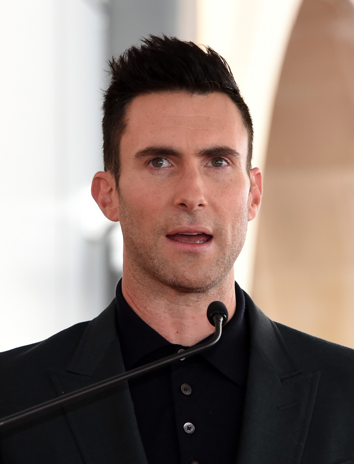Photo : Adam Levine reçoit son étoile sur le Walk of Fame à Hollywood ...