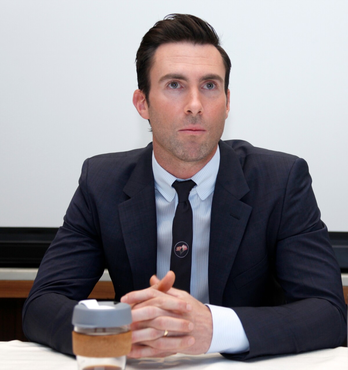 Photo : Adam Levine en conférence de presse pour le film "Sing Street ...