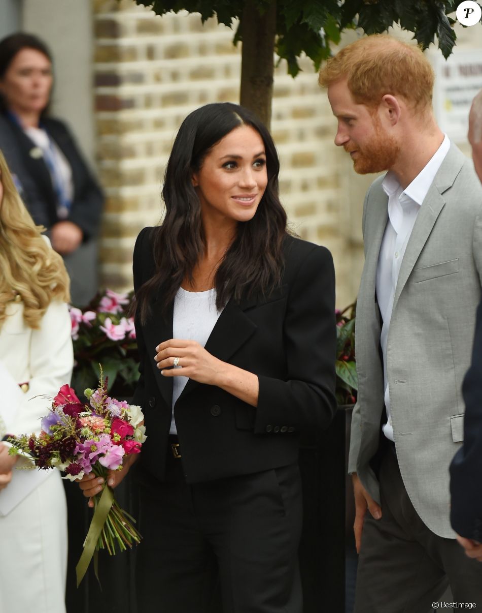 Le prince Harry, duc de Sussex et sa femme Meghan Markle, duchesse de ...