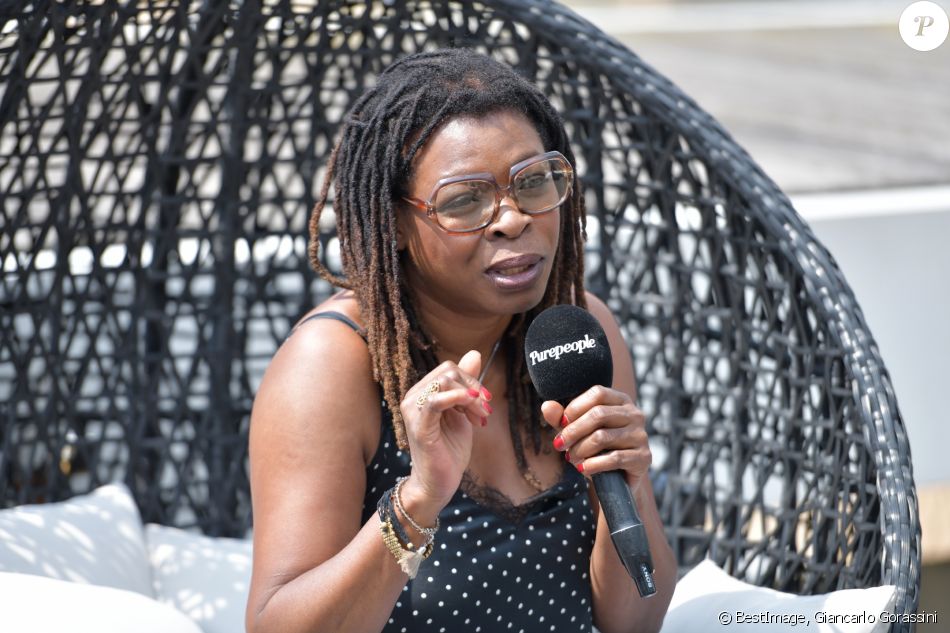 Exclusif - Princess Erika en interview dans les locaux de Purepeople à ...