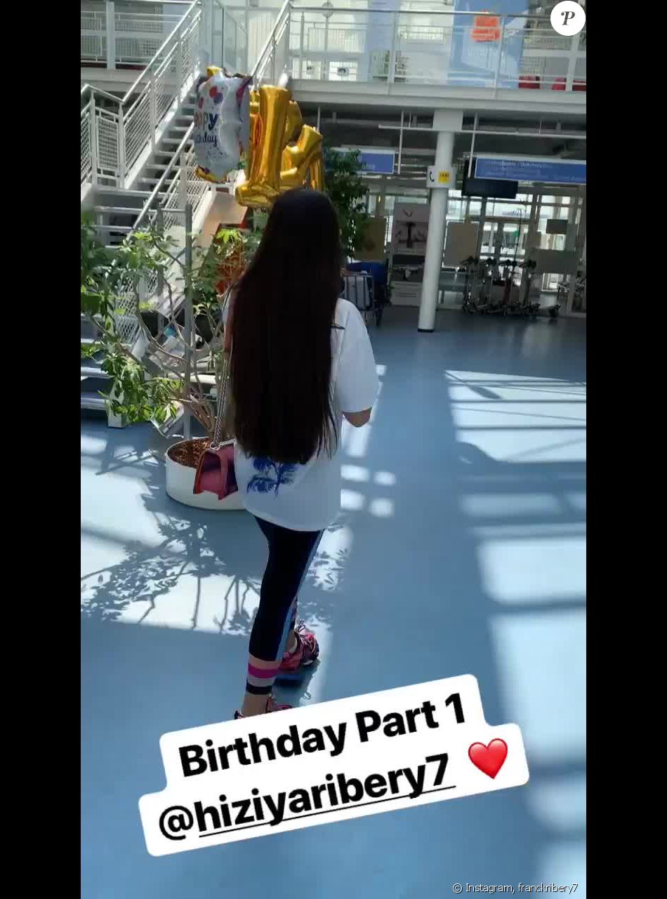 Hiziya Ribéry découvre que ses parents lui ont fait la surprise de ...