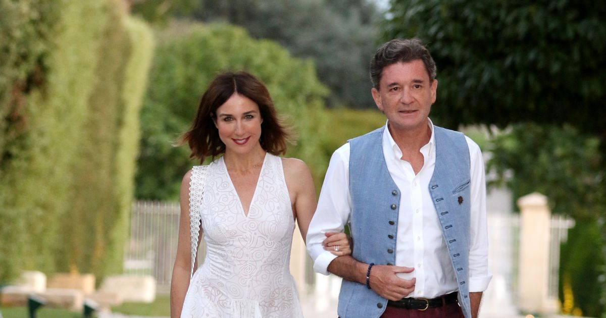 Elsa Zylberstein et Philippe Sereys de Rothschild au Château Mouton ...