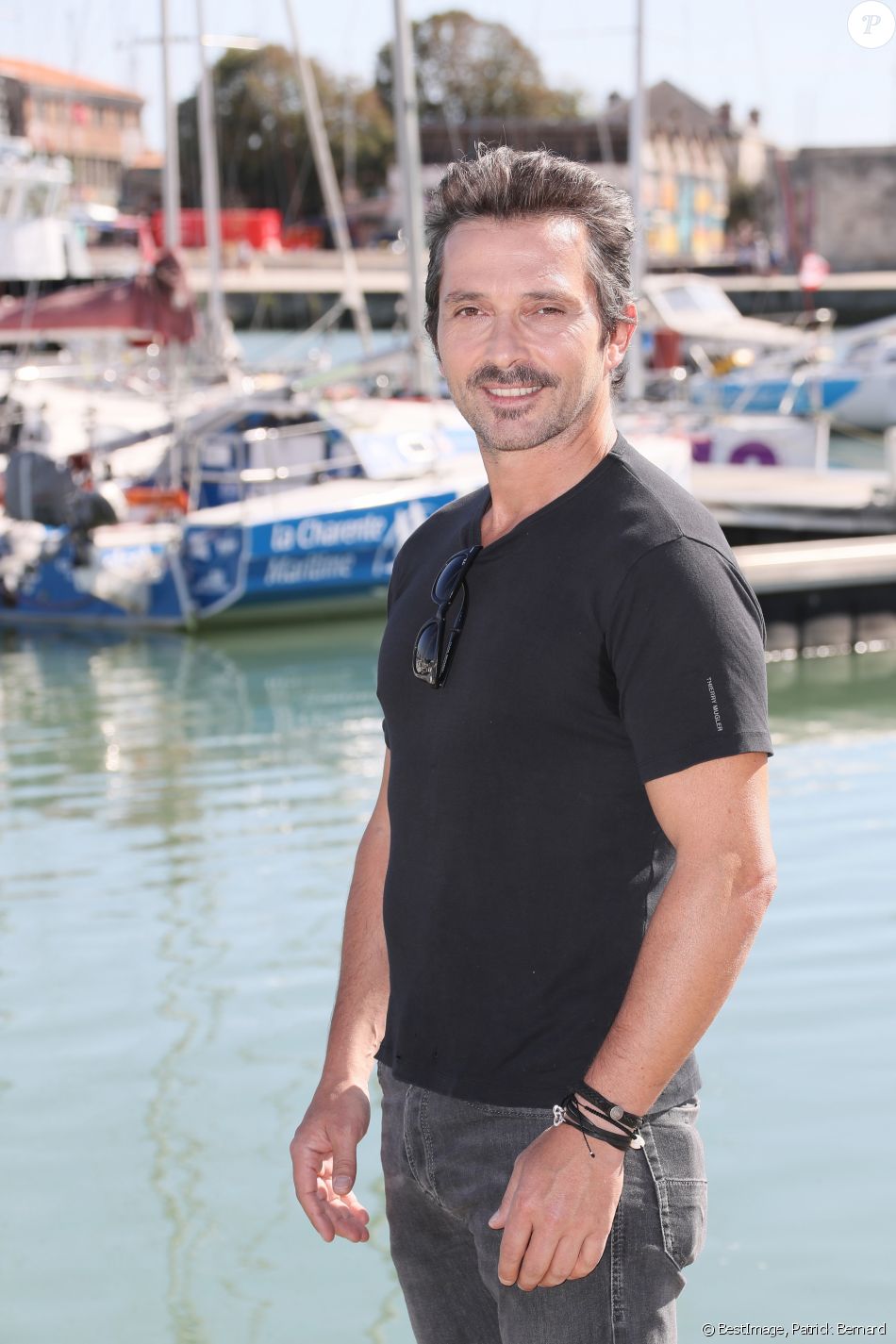 Sébastien Roch - Photocall de la série Les mystères de l'amour lors de ...