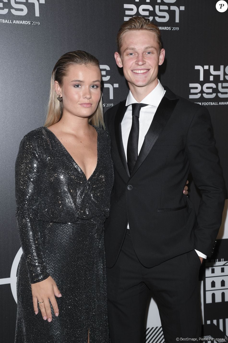 Frenkie de Jong et sa compagne Mikky Kiemeney - Les célébrités arrivent ...