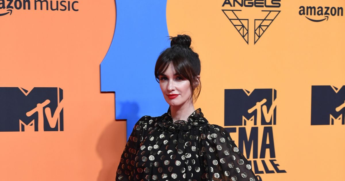 Paz Vega assiste aux MTV European Music Awards 2019 (MTV EMA's) au ...