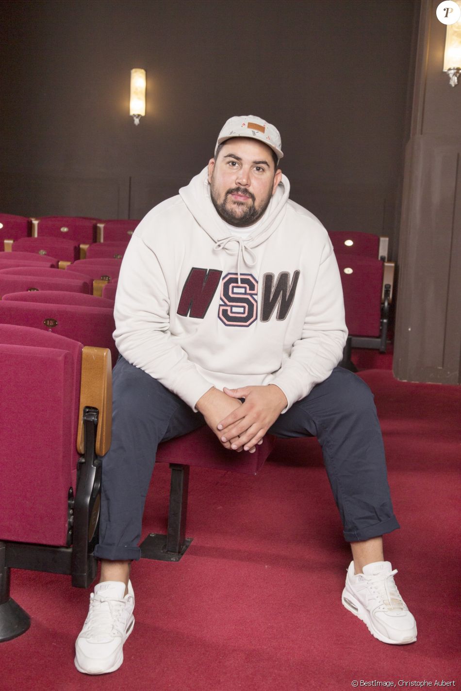 Exclusif -Rendez-vous avec le comédien Artus au théâtre de la Tour ...