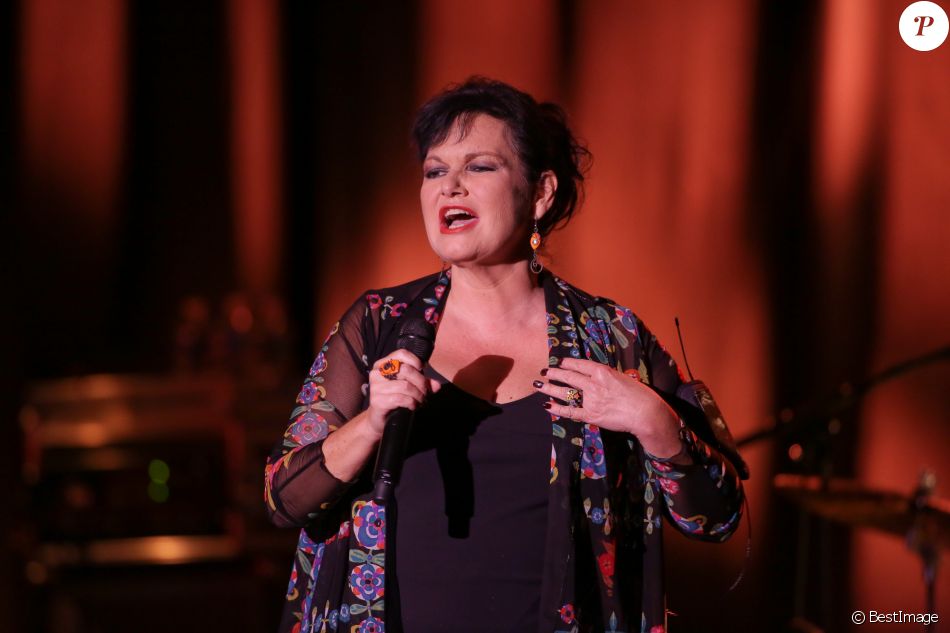 Exclusif - La chanteuse belge Maurane en concert a Lille le 10 Novembre ...