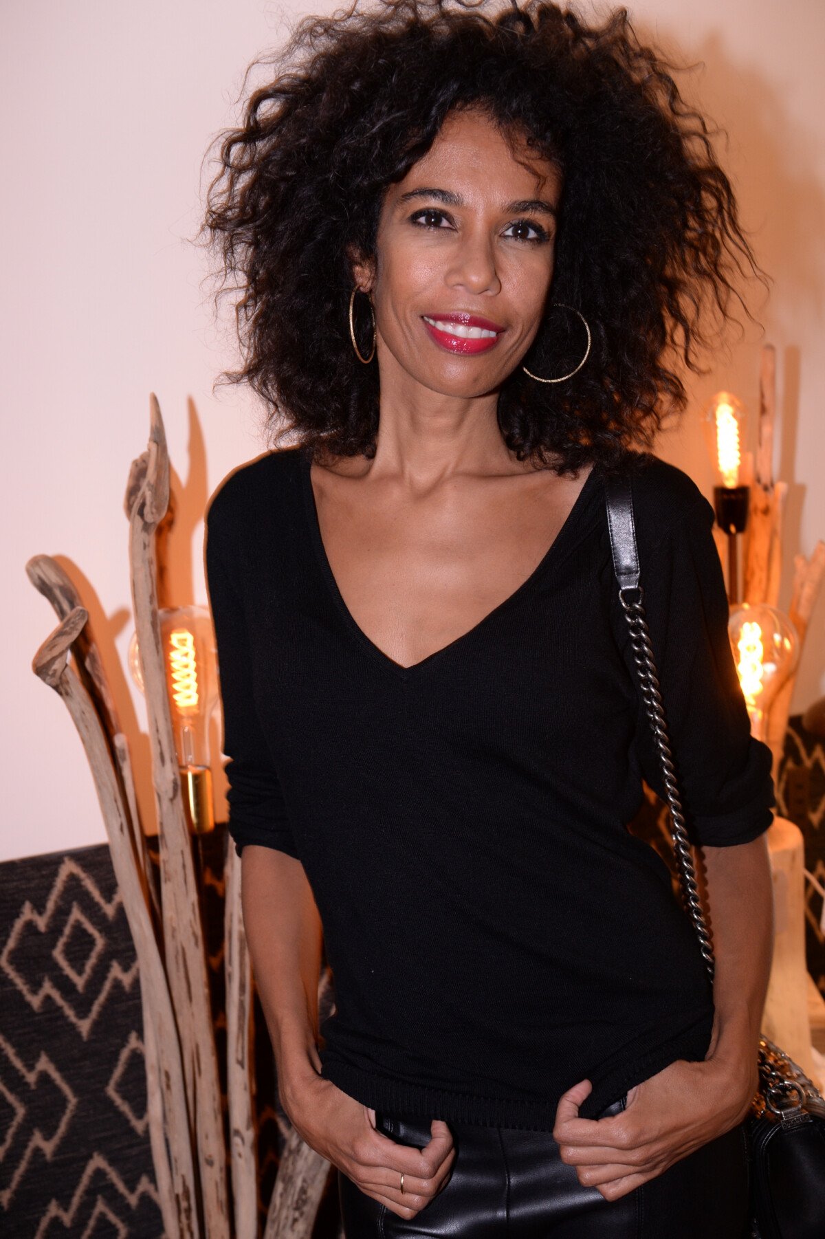 Photo Exclusif Elizabeth Tchoungui Cocktail De Noël Organisé Par