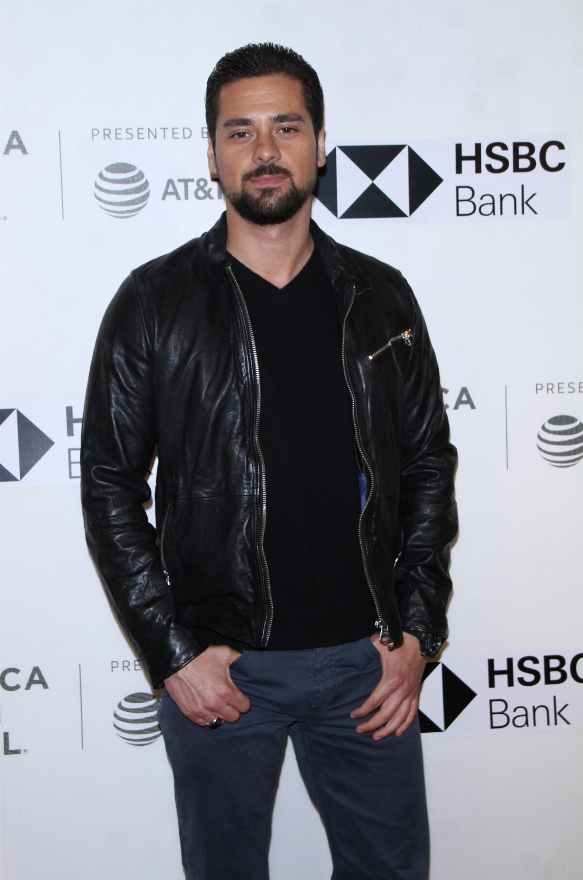 Photo : J.R. Ramirez à la première de "Disobedience" au Festival du ...