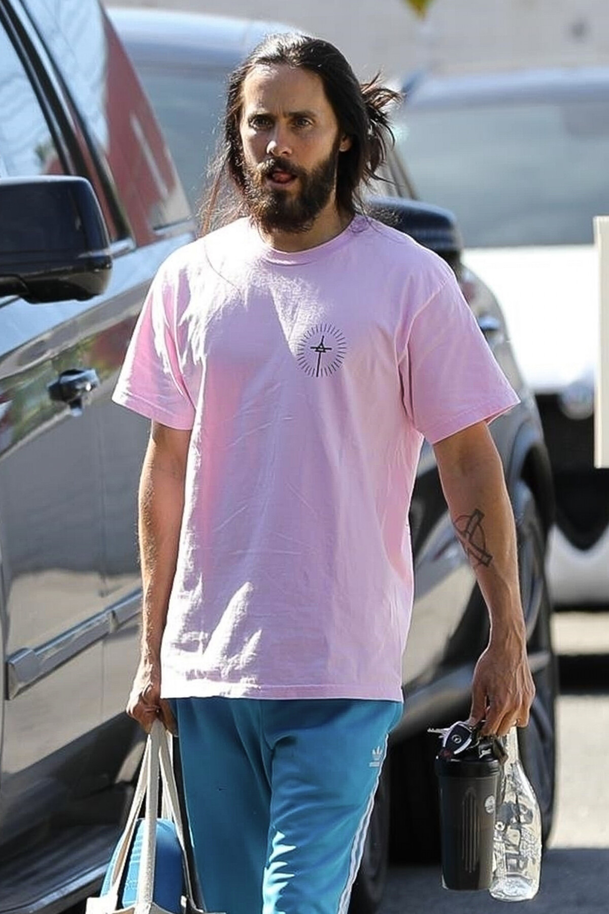 Photo : Exclusif - Jared Leto à la sortie de son cours de yoga à Los ...
