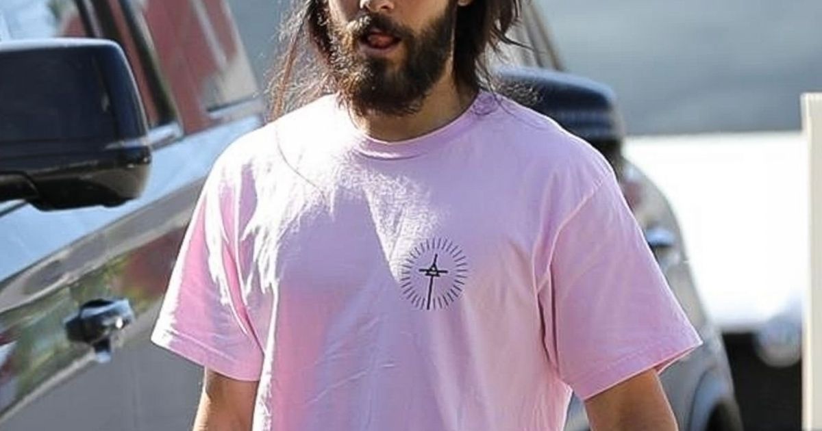 Exclusif - Jared Leto à la sortie de son cours de yoga à Los Angeles ...
