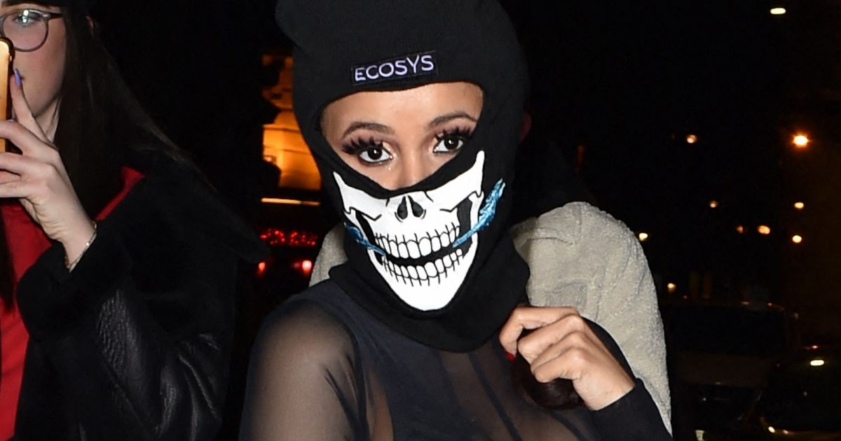 Cardi B Et Son Mari Offset Migos Dans Un Restaurant Parisien En Mage De La Fashion Week De