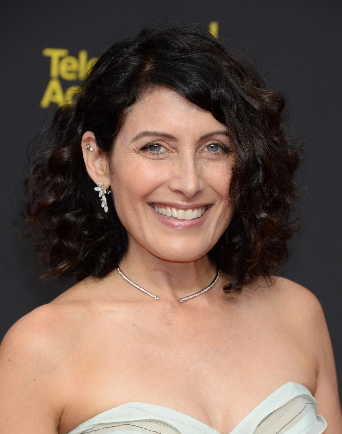 Photo : Lisa Edelstein lors de la deuxième soirée des 2019 Creative ...