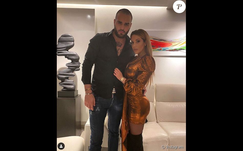 Nikola Lozina et sa fiancée Laura Lempika en 2019. - Purepeople